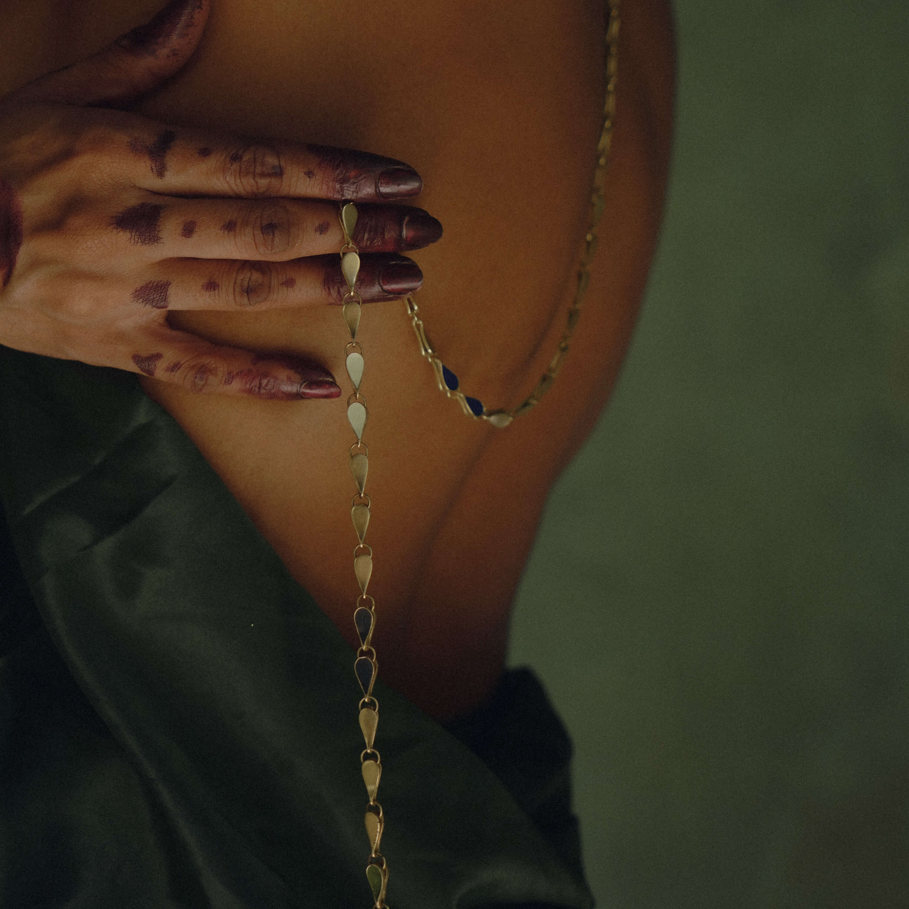 Käma Spine Chain – Surmeyi